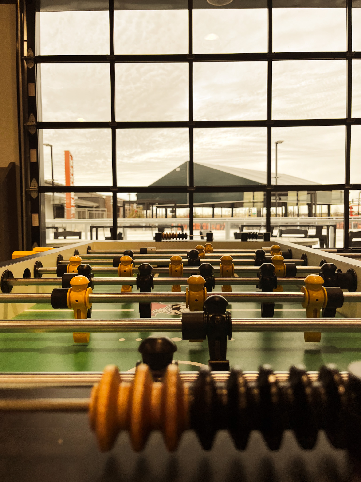 Kitchen Grill & Games